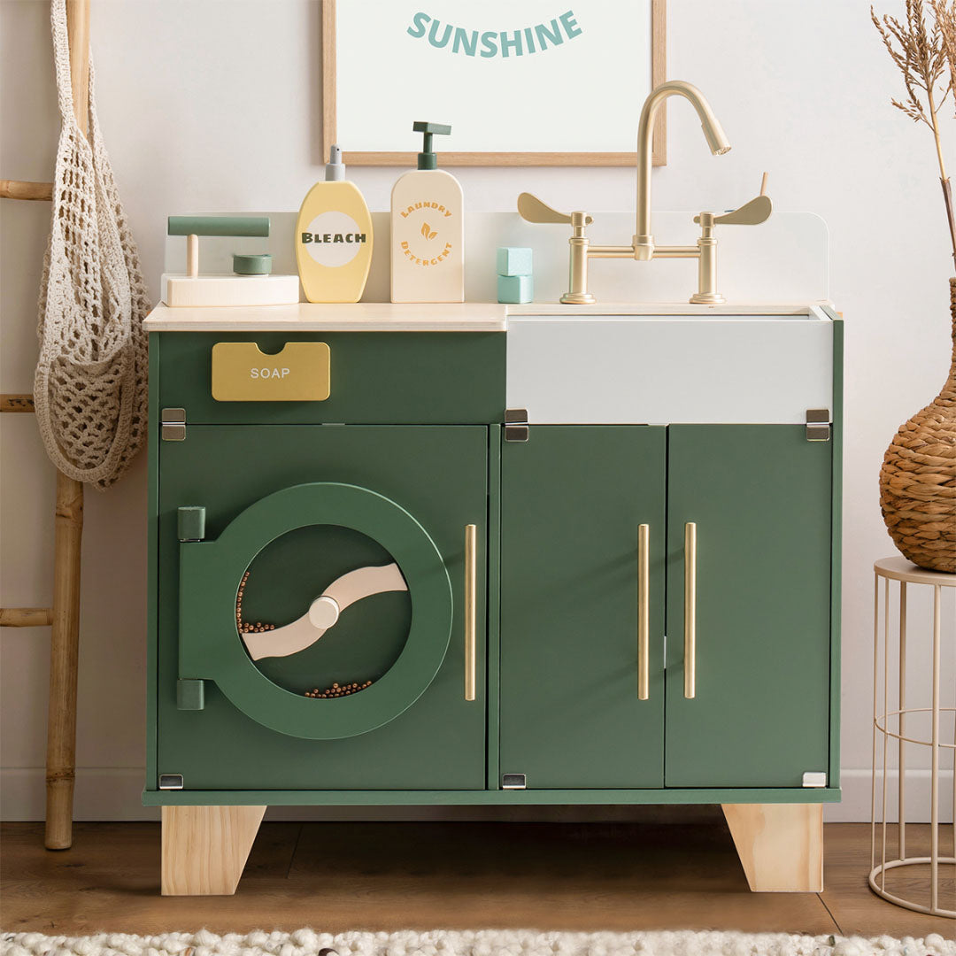 Vintage Wooden Toy Washing Machine – Fun Pretend Laundry Play for Toddlers